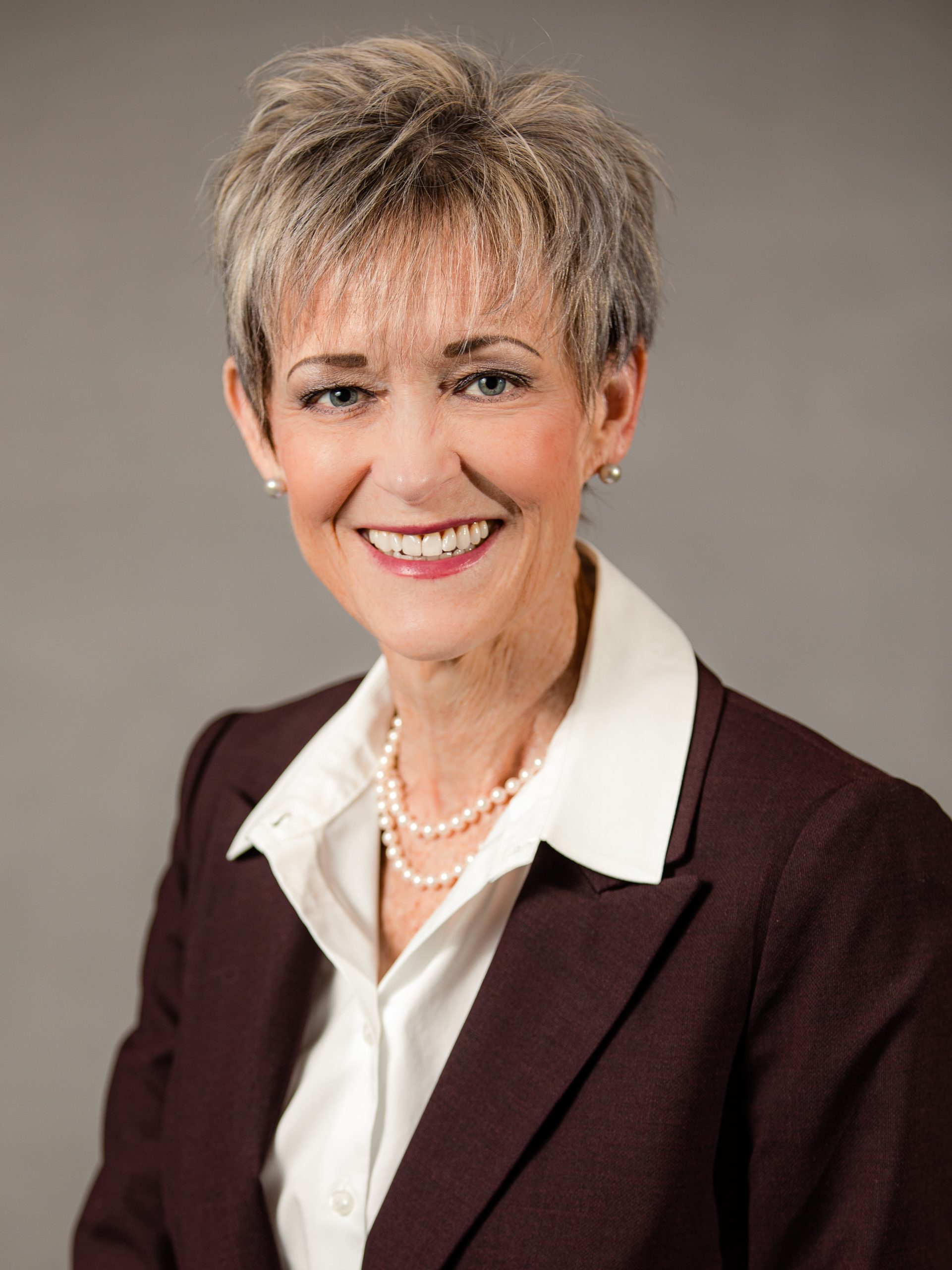 Dialogue Luncheon | Barb Bennett - Women's Impact, Inc.